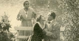 Hella Moja - Polkopedia